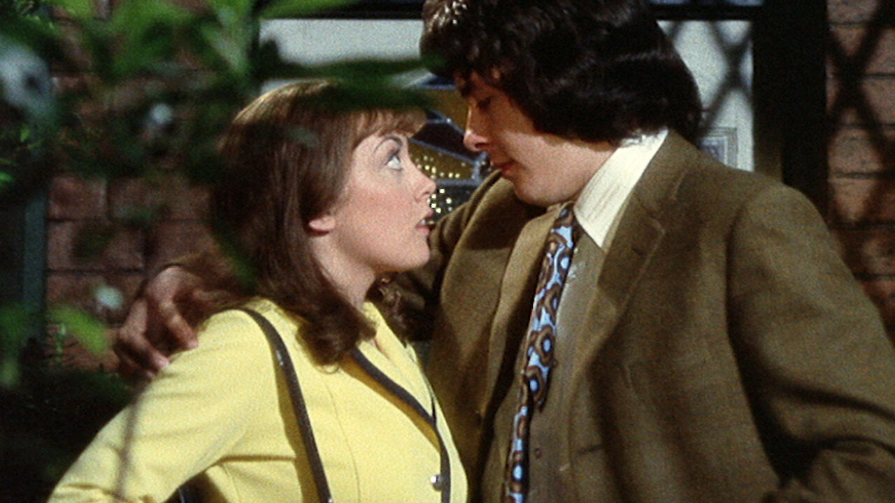 Watch The Lovers! | Netflix